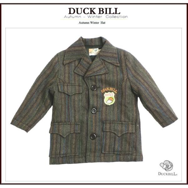 ストライプが個性的でおしゃれ中綿入りォーマルツイードジャケットです。大人顔負けデザインのツイードジャケット。高級紳士物と同じの仕上げ。生地はブラウンを基調にダックパープル、ブルー、グリーンなどカラフルな色を織り成す、個性的でおしゃれなストラ...