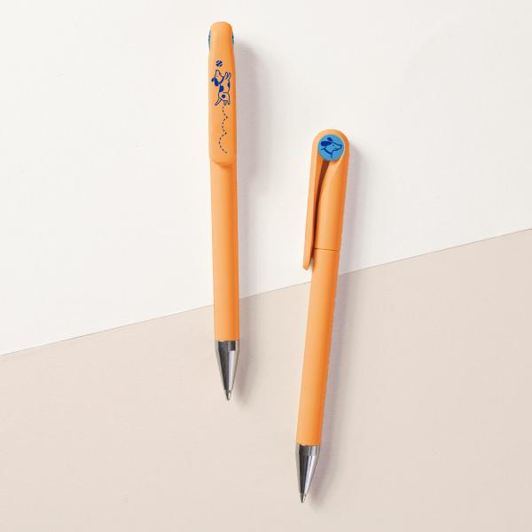 超巨大インク内蔵！大量に廃棄され無駄になっていく普通のボールペンとは違い、インクの詰め替え無しで7年間使えるボールペン。このセブンイヤーボールペンは、毎日1.7m書いたとして7年間の使用が可能。環境にもお財布にも優しいペンです。もちろん、イ...