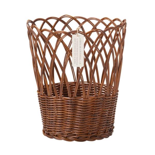 ●完全防水のフラワーバスケット　ウォータープルーフなので、安心してお水をかけられます。●ナチュラルな雰囲気で、お花がさらに映えます。●お花をバスケットに、そのままギフトとしても。【仕様】サイズ：245mm×230mm×230mmカラー：ブラウン