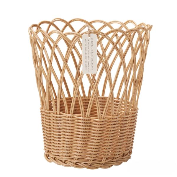 ●完全防水のフラワーバスケット　ウォータープルーフなので、安心してお水をかけられます。●ナチュラルな雰囲気で、お花がさらに映えます。●お花をバスケットに、そのままギフトとしても。【仕様】サイズ：245mm×230mm×230mmカラー：ナチュラル