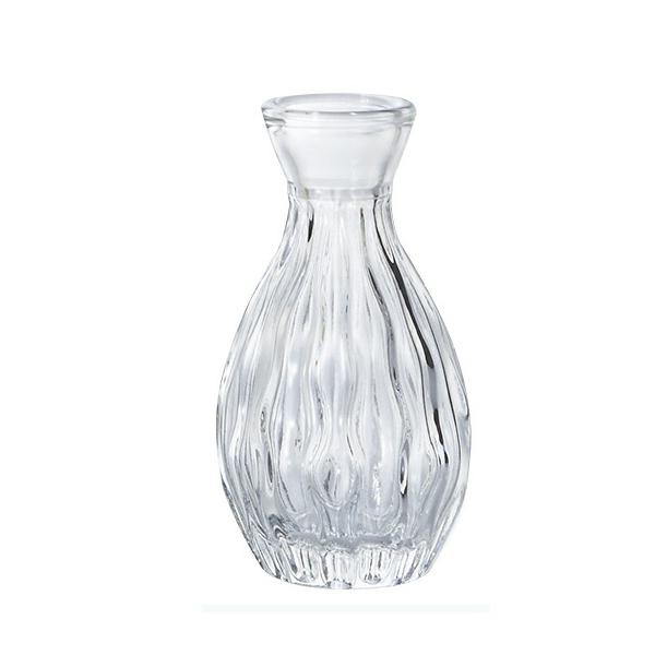 ガラスの花瓶やポットに花を入れて置くだけでさわやかな気分に。サイズ：Φ6.2×H11.3cm　カラー：クリアエイチツーオー