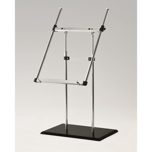 ●安定感と風格のある傾斜・直立スタンド。 A2・B2パネル用。＝仕様＝対応サイズ：A1・B1　パネル厚30mmまで本体：スチールクロムメッキ仕上重量：10.9kg静止安全荷重：11kgまでアジャスター付き組立式※ゆるみ防止のため、ポールと脚...