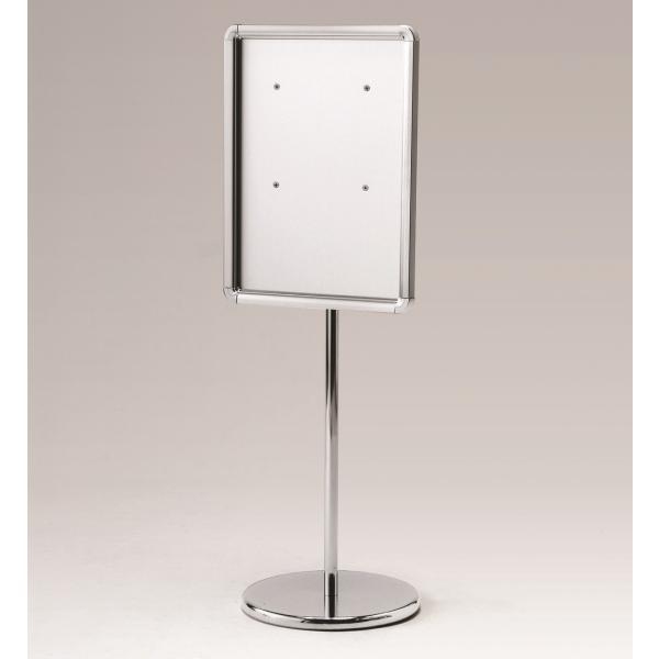 ●オープンフレームタイプのメッセージスタンド。●用紙（A3）はさみ込み式。高さ・角度の調整が可能。●総合受付などでの案内におすすめ。用紙寸法：A3タテ（297×420）外寸法：335×975〜1520有効画面寸法：284×407重量：4.8...