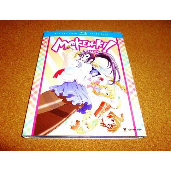 BD+DVDコンボパックからDVDのみ取り出した商品です。DVDで第2期-全10話+OVAをご視聴いただけます。紙製スリーブと収納ケースは付属しますが、表紙は付属しませんので、ご了承ください。常にご用意できる商品ではありませんので、ご注文は...