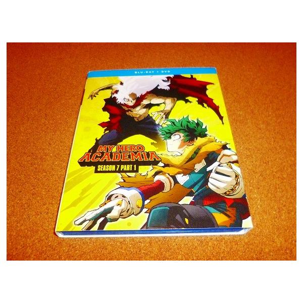 BD+DVDコンボパックからDVDのみ取り出した商品です。DVDで139-150話をご視聴いただけます。紙製スリーブと収納ケースは付属しますが、表紙は付属しませんので、ご了承ください。日本語音声にした場合、英語字幕は基本的にOffできないよ...