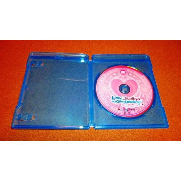 BD+DVDコンボパックからDVDのみ取り出した商品となります。DVDで劇場版をご視聴いただけます。収納ケースは付属しますが、紙製スリーブと表紙は付属しませんので、ご了承ください。常にご用意できる商品ではありませんので、ご注文はお早めにお願...