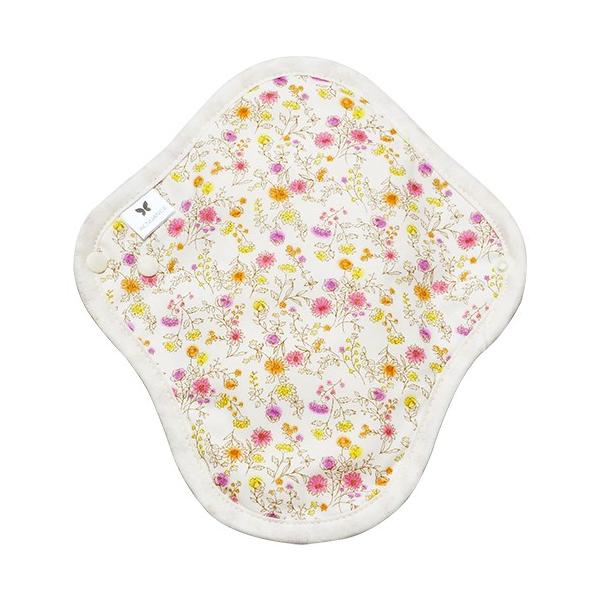 冷え症対策に最適な布ライナーです。取り換える度にまるで洗いたての下着を付けたような気分であなたの清潔で快適な毎日を応援します！肌面がオーガニックコットンのショーツと同じニット生地で、優しい肌ざわりと、素肌感が優れています。紙ナプキン特有のカ...