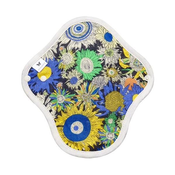 冷え症対策に最適な布ライナーです。取り換える度にまるで洗いたての下着を付けたような気分であなたの清潔で快適な毎日を応援します！肌面がオーガニックコットンのショーツと同じニット生地で、優しい肌ざわりと、素肌感が優れています。紙ナプキン特有のカ...