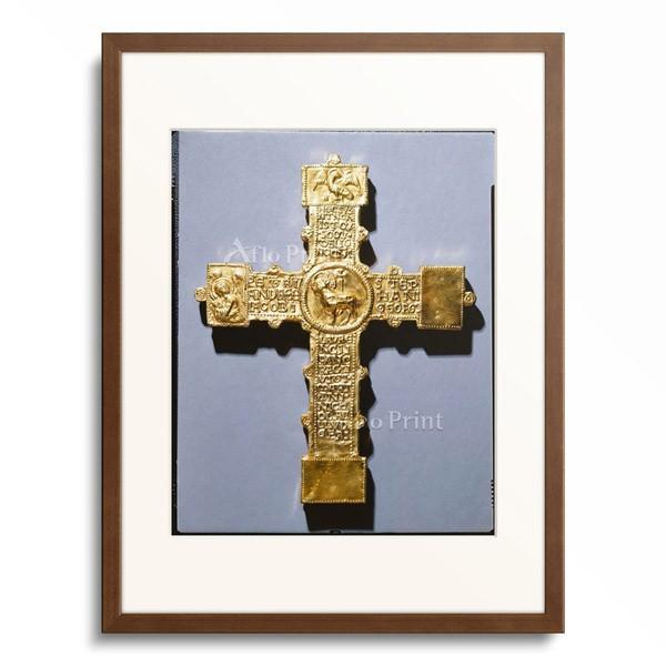 Imagetitle: So called Erpho Crucifix, reliquiary cross of the archbishop Erpho, back side Agnus Dei. 1005-1097 Location:...