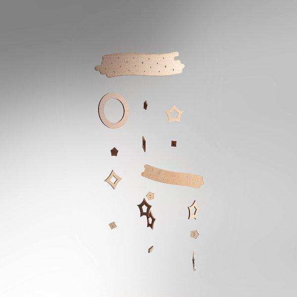 Detail・Size：約30cm×50cm( つるした時)・材質：アガチスなどの天然木、テグス・セット内容：天の川?? 各1、? 1、星?? 各7　Caution※木製品ですので、力を加えすぎたり、落としたりすると割れる恐れがあります。※...