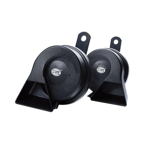 Hella製ブラック ツイン トーン ホーンは、元々ドイツの高級車に採用されていたスタイリッシュでコンパクトなヨーロピアンホンです。広範囲に音が届くトランペット型なので、混雑した市街地での運転にも適しています。取付スペースを考慮した薄型設計...