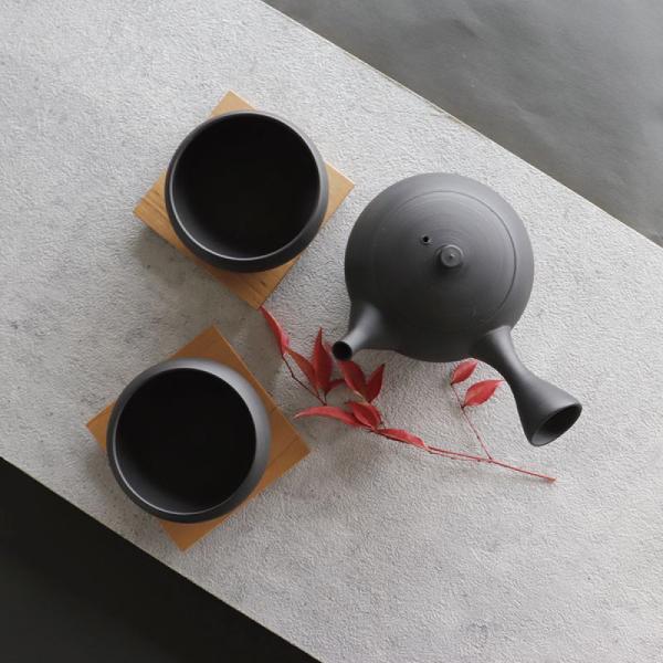【3点セット】・急須290ml×1点・湯呑み180ml×2点＜MADE IN 美濃＞メーカー：株式会社ロロブランド：SALIU「凌 RYO」内容：急須 / 湯呑み×2点カラー：黒 ブラック BLACK【急須】サイズ：W16 × D12.8 ...
