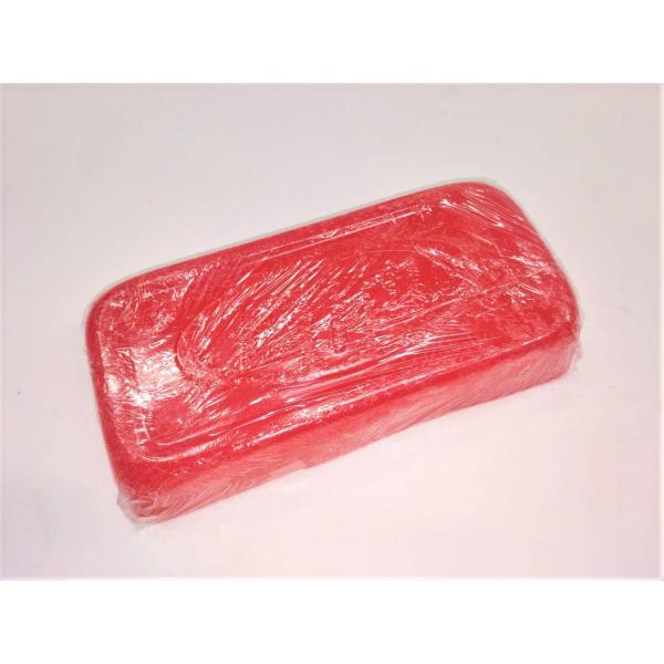 フッ素は入っていない基本のWAXです。パラフィンが、とてもきめ細やかで柔らかいので浸透性は、他のブランドと比較した場合、非常に良好です○運賃について基本的には当方が負担する設定に変更しました/2024年2月1日より佐川急便さんの宅配便となり...