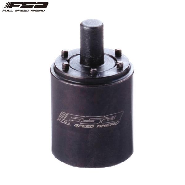 ・Socket that allows easy installation and removal of MegaExo extractor caps. Works better than traditional pin spanners・...