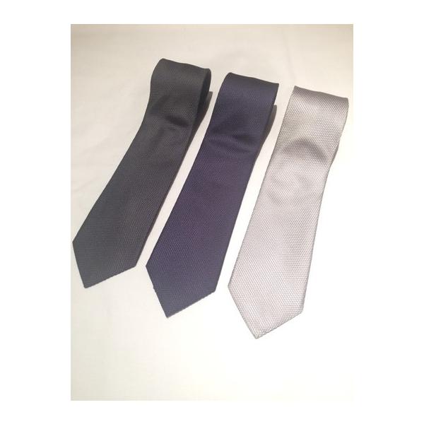 伝統を大切にしながらも鮮度を失わない、フランスから見た古き良き英国のトラディショナル、現代的なフレンチトラッドを提案しているブランド「OLD ENGLAND」。 英国紳士的なクラシックな雰囲気に、モダンなフランス・Parisのエスプリを加え...