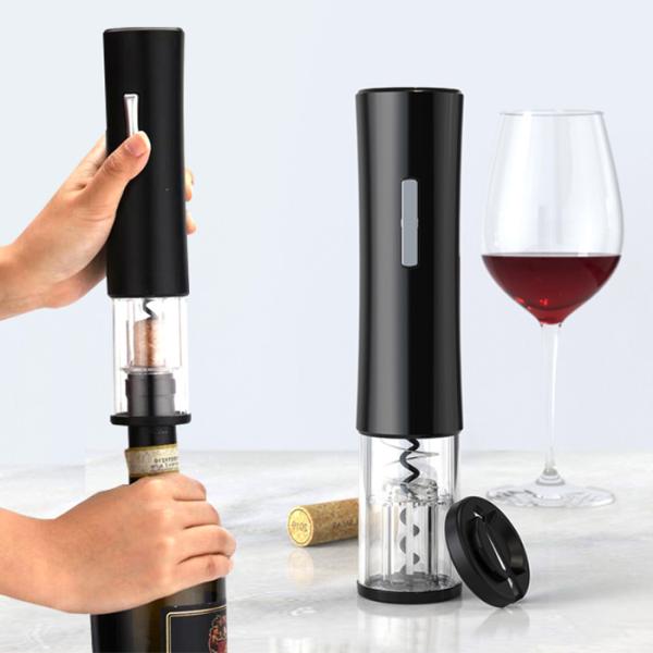 ボタンを押すだけカンタン！電動ワインオープナーまっすぐセットしたらあとはボタンを押すだけ。スクリューが回ってコルク栓をキレイに抜き取ります。電動なので力もいらずスピーディー。テクニックがいらないので失敗することもありません。普段使いはもちろ...