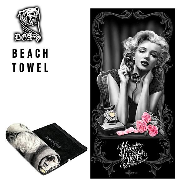 DGAブランドのバスタオルです。マリリンがセクシーでかっこいい！目立つこと間違いなし！アメリカ人のサイズに合わせたタオルなので大きさも超BIGな全長約156cm!!アメリカ直輸入の日本では手に入らないデザインのタオルは必見です！■サイズ　縦...