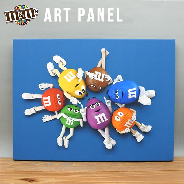 m&amp;m'sのアートパネルがアメリカより入荷しました！かわいいm&amp;m'sのキャラクターが全員集合したかわいいアートパネルです。お部屋や、ガレージのワンポイントにぴったり！ブルーが鮮やかで目立ちます。飾るためのフックが付属されて...