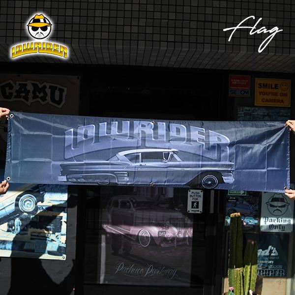 シボレー インパラの横長のバナーです。お部屋の壁やガレージにピッタリで、アメリカンな雰囲気になります!ハトメが6個付いています。■サイズ　縦：約45cm 横：約178cm■カラー：ブラック※この商品は輸入品の為、糸のほつれや目立たない汚れ・...