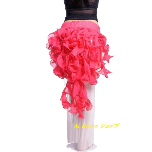 新着　ベリーダンス　衣装　ヒップスカーフ　発表会　【素 材】ポリエステル／シフォン【サイズ】フリーサイズ横　幅：約95cm（ホックを止めですが、自分でホックを縫い直してウエストサイズを調節します。）長　さ：約80cm（一番長いところ）商品は...