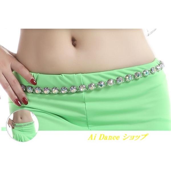 新着 ベリーダンス 衣装 ヒップスカーフ 【素　材】金属【サイズ】フリーサイズ総全長：約113cm宝石部分長さ：約76cm商品は実際の色と多少異なる場合がございますので予めご了承ください。商品サイズは平置きで測ったものです。多少1〜2センチ...