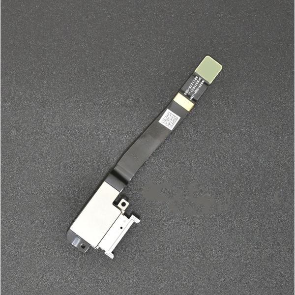 Microsoft Surface Pro 4  マイクロソフト SD カード スロット 中古品中古品なので、使用感や小傷があります。