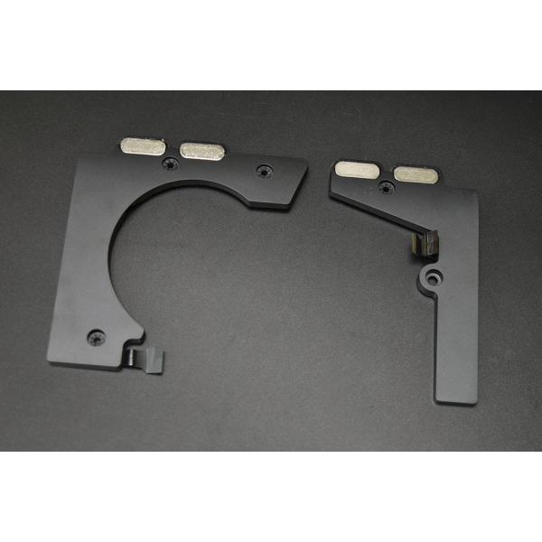 MacBook Pro 13 inch 2020 A2289 スピーカー 左右 セット 中古品 1-121-2MacBook Pro 13インチ 2020 A2289 2ポートの機種 より取り外しました。中古品になりますので、使用感や傷等が...