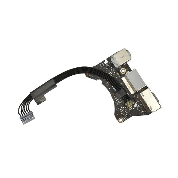 MacBook Air 11 2010 A1370 I/Oボード 820-2827-B 中古品中古品なので使用感や小キズがあります。Magsafe マグサーフ イヤホン ヘッドホン ジャック USB(営業日のみ)