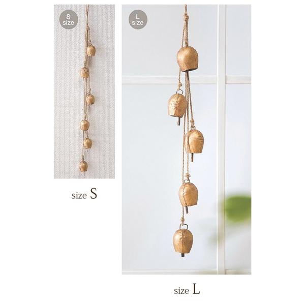 ベル（Ｌ） ベル チャイムアイアン アンティーク 雑貨　 PO-61765アンティークな風合いと心地よい音色が癒しの空間を作ってくれるアイアンベル。ドアに掛けてみたり、取っ手に掛けてみたり。やわらかな音を奏でるベルは気分を心地よくさせてくれ...