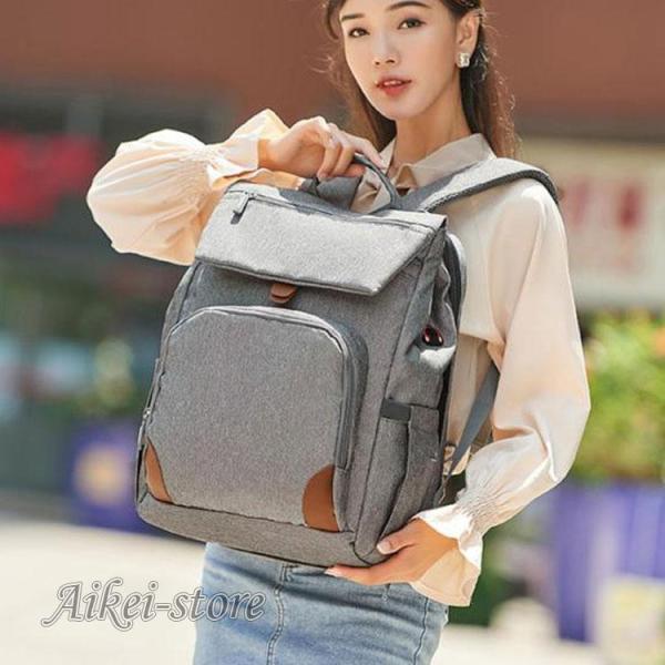 ■品名:マザーズバッグ■素材（外側）: オックスフォード■素材（内側）: ポリエステル■サイズ(約):横30cm、縦40cm、マチ21cm■金具の色：シルバー■開閉式：バックル式■ポケット 内側：メイン収納*1、ファスナー式*1、小物用オー...