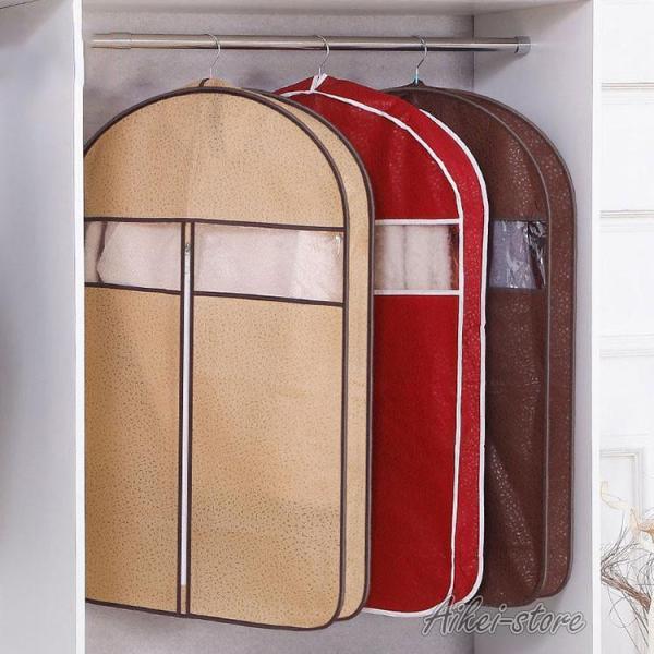 ■ 品名：衣装カバー■ 素材：不織布■ カラー：全6色検索ワード：衣装カバー 洋服カバー 半透明タイプ まとめてタイプ ホコリ防止 衣替え 衣類収納ケース 取り付け簡単 衣類カバー ウエアカバー 洋服カバー 衣類 マチ付き 収納カバー 型崩...