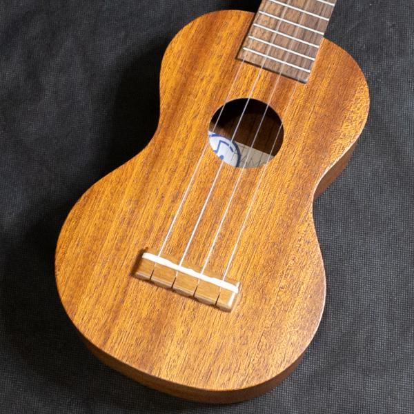 Famous フェイマス FS-1G 入門におすすめ ソプラノウクレレ 日本製 / ソフトケース付