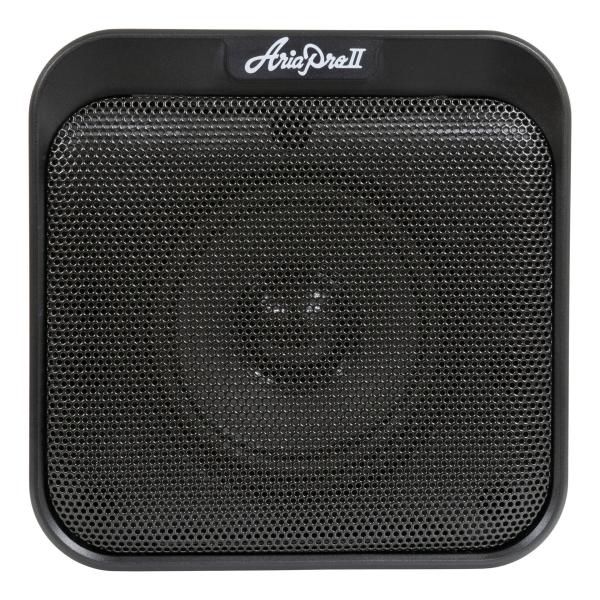 気軽に使えて携帯に便利な3W出力のコンパクトなアナログギターアンプ。単4電池6本、ACアダプター(別売)で使用が可能です。2チャンネル(クリーン/オーバードライブ)の切り替えが可能な実用的でシンプルなコントロールを採用。Bluetoothモ...