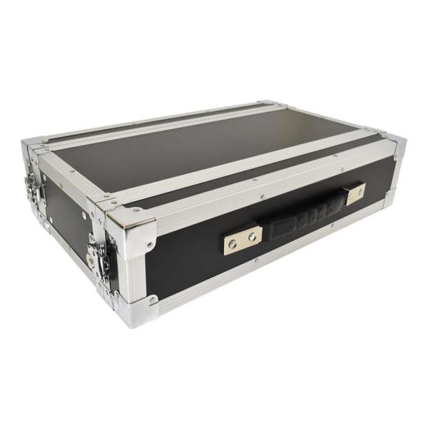 こちらの商品はお取り寄せとなります。3日〜1週間ほどでお届け可能です。メーカー品切の際はお時間を頂きます。EIA規格(幅:482.6mm/1Uの高さ:44.45mm)に対応するラックケース。楽器機材の他、映像・照明・サーバー機器など、幅広い...