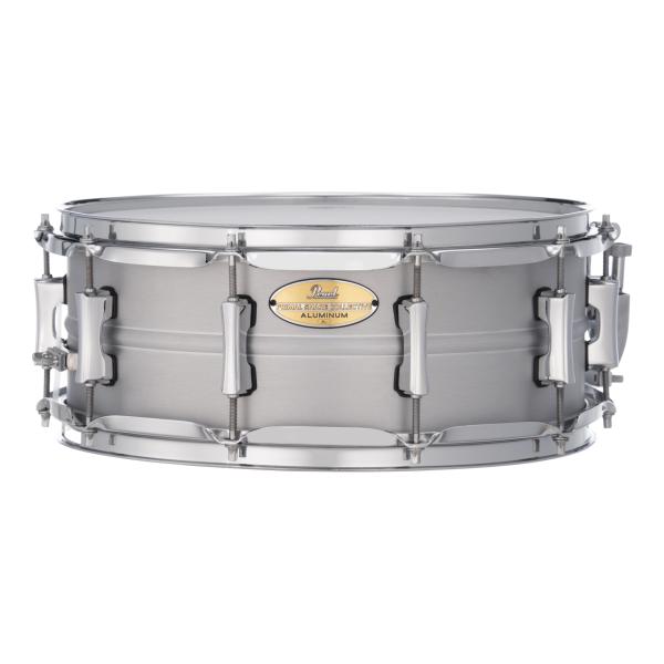 PSC1455A,PRIMAL SNARE COLLECTIVE高いパフォーマンス性と手の届きやすい価格を両立したスペシャルモデル。ドライでレスポンスが良く繊細なタッチに応えるアルミ製スネアドラム。スタンダードサイズの14”x5.5”モデル...