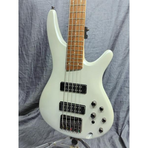 Ibanez  SR305E PW (Pearl White)  アイバニーズ　５弦ベース
