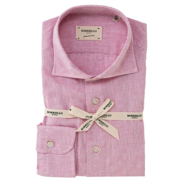 【商品説明】イタリアが誇る名門カミチェリア BORRIELLO（ボリエッロ）を代表する定番モデルとして人気の高い、オリジナルのフレンチカラーシャツ「MARECHIARO (マレキアーロ)」。やや低めの台襟が特徴的で、いわゆるセミワイドカラー...