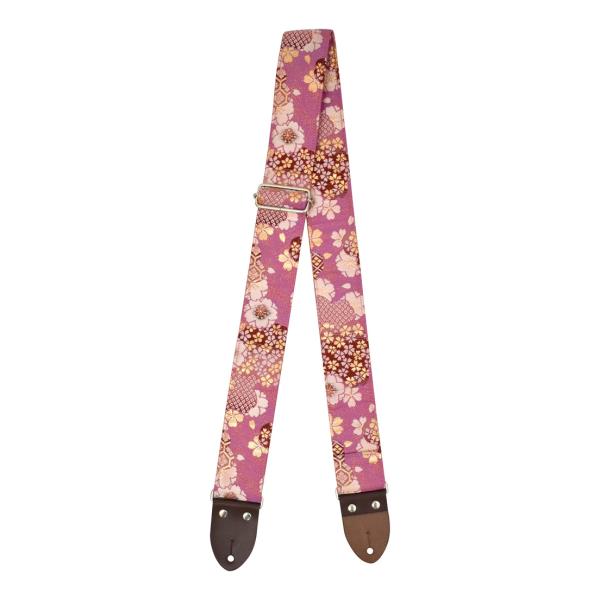 こちらの商品はお取り寄せとなります。3日〜1週間ほどでお届け可能です。メーカー品切の際はお時間を頂きます。※画像は撮影用商品のため、お届けの際の商品とは異なります。日本を代表する絹織物「西陣織」の布で作ったギターストラップ。色とりどりの先染...