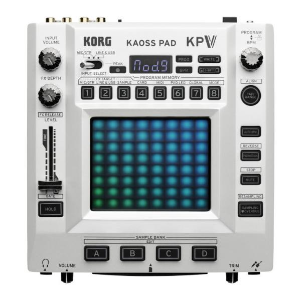 A Touch Evolution―タッチが、表現へと進化する。KAOSS PADが、進化したタッチ・インターフェース、拡張されたエフェクト、そして現代のクリエイターに最適化されたワークフローを備えて帰ってきました。デュアルタッチによる演奏...
