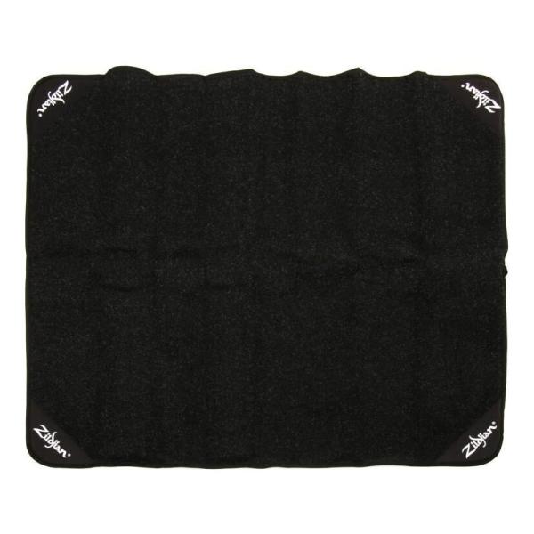 こちらの商品はお取り寄せとなります。3日〜1週間ほどでお届け可能です。メーカー品切の際はお時間を頂きます。Zildjian Deluxe Drum Rugは、ドラムやハードウェアをしっかりと固定し、優れた強度とサポートを求めるドラマーにとっ...