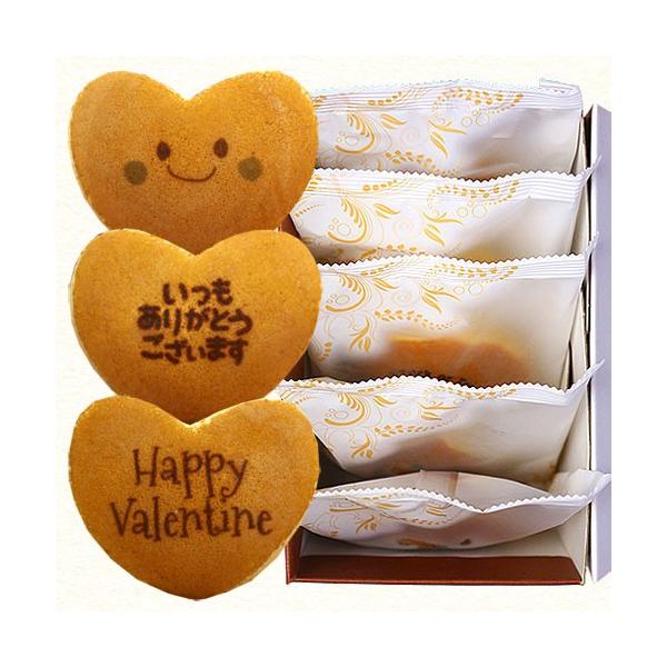 【バレンタインデー限定品】チョコ以外のお菓子をお探しの方、洋菓子が苦手な男性や目上の方へのプレゼントに和菓子のバレンタインギフトはいかがでしょうか。季節限定販売のかわいいハート型どら焼きです。厳選素材を生かした優しい甘さのどら焼きは、幅広い...