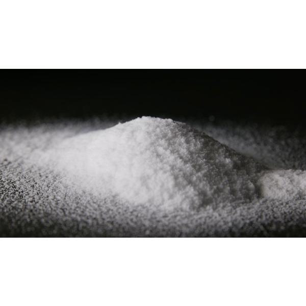 【商品について】■メーカー：TEAM RESCUE WAX■商品名：スーパー無双ver2.0 ２５０g■用途：スキースノーボードなどの滑走面用ホットワックス※ポリエチレン滑走面に対応（プラスチックスキーなど溶けやすい素材には使用できません）...