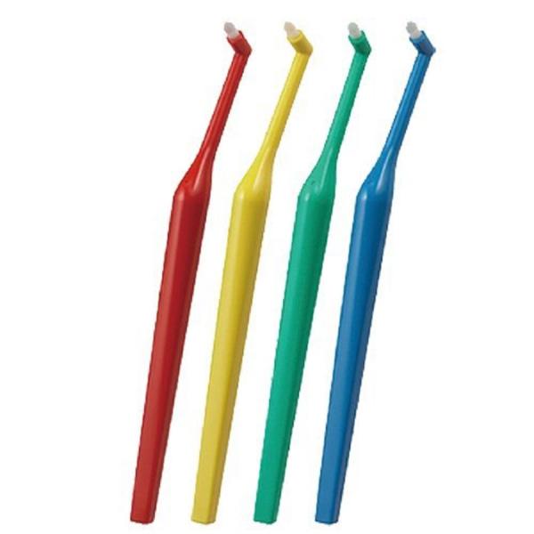 【カラー】レッド、ブルー、 グリーン、イエローのいずれか4本※歯ブラシのお色はお任せとなります。ご了承ください。※ハンドルカラーは２色以上のアソートになります。※メーカーにより、商品デザイン・パッケージデザイン・ハンドルカラー等は予告なく変...