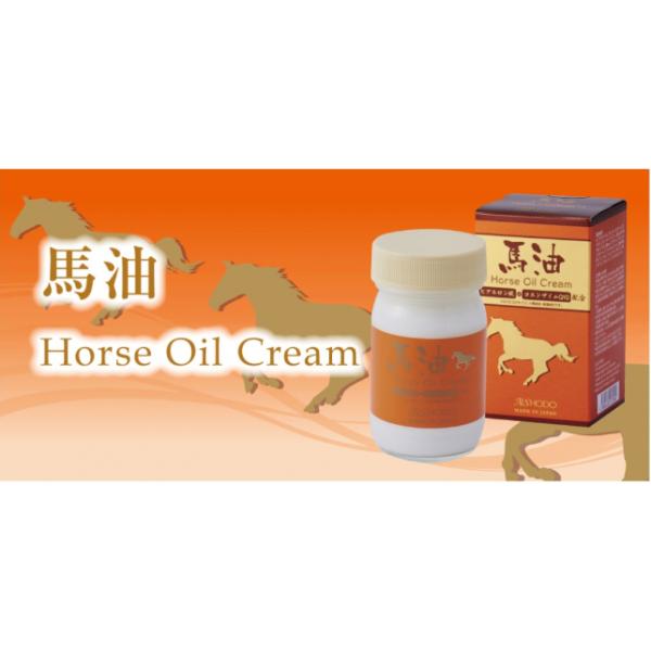 心まで満たされるような、豊かなローズの香りの馬油クリームです。健やかな肌のことを考え、馬油、ヒアルロン酸、コエンザイムQ10の3つの保湿成分を配合。肌の角質層のすみずみまで美容成分が浸透し、不足しがちな油分と水分を補います。乾燥でかさつきが...