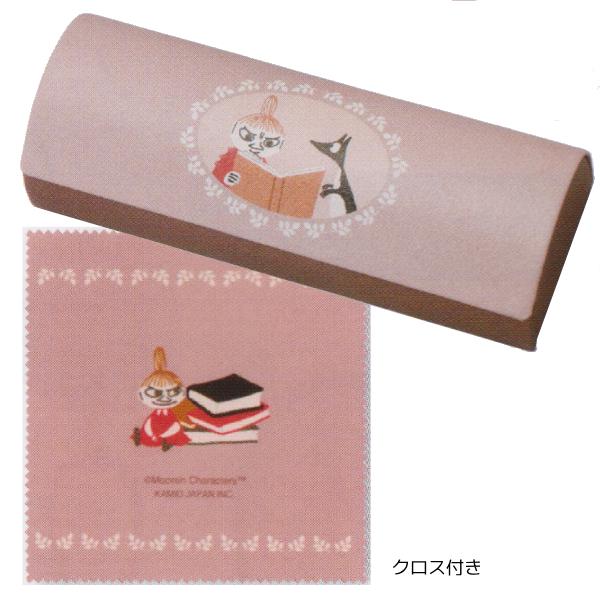 可愛いクロス付きメガネケース！【MOOMIN】人気のキャラクターが、お洒落なメガネケースになりました！人気の半円型ケースで眼鏡をしっかり守ってくれます♪お揃いのクロスのイラストもキュート☆o(^-^)o【素材・サイズ】 ●素材本体：合皮/ス...