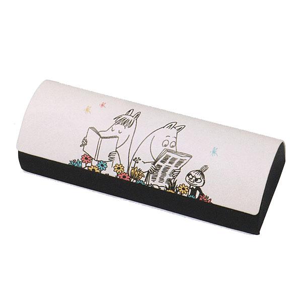 可愛いクロス付きメガネケース！【MOOMIN】人気のキャラクターが、お洒落なメガネケースになりました！リトルミイ、スノークのおじょうさんとお花畑でのんびり過ごす可愛いデザイン。人気の半円型ケースで眼鏡をしっかり守ってくれます♪お揃いのクロス...