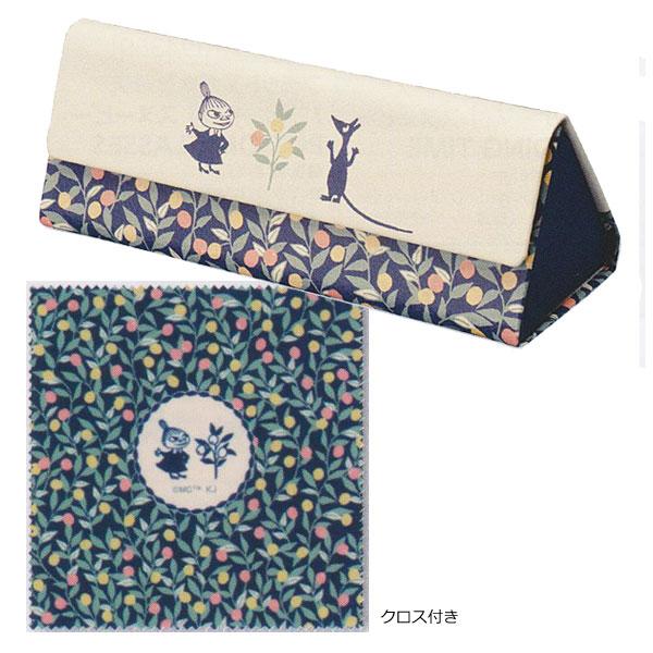 可愛いクロス付き折りたためるメガネケース！【MOOMIN】人気のキャラクター達が、お洒落でかわいいメガネケースになりました！使わない時は薄く折りたためてコンパクト。持ち運びにも便利♪お揃いのクロスのイラストもキュート☆o(^-^)o☆プレゼ...