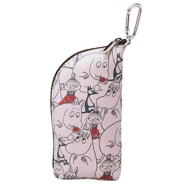 バッグにつけて持ち歩ける！メガネケース【MOOMIN　カラビナ付き メガネケース】カラビナ付きでバッグなど色んな場所に付けられて便利♪取り外し式の保護パーツでメガネをしっかりガード！保護材を外して文房具などバッグの整理ポケットとしても◎シー...