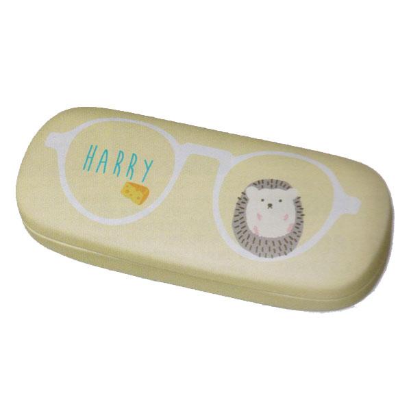 便利なクロス付きの可愛いメガネケース！【FRIENDS HILL　フレンズヒル】毎日が楽しくなる可愛いメガネケースです♪ころんとした形がキュート。厚みのあるハードケースでしっかりメガネを守ります！形は従来より薄くスリムになりました。便利なク...