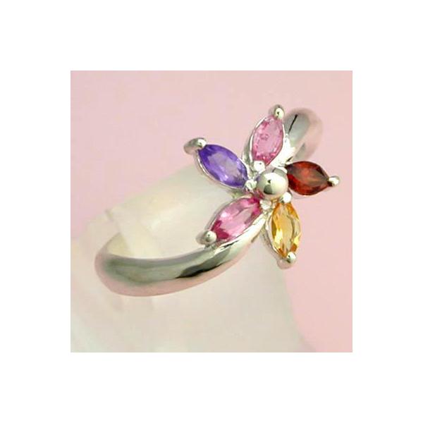 マーキースカットの暖色のジュエリーたちがお花のように形づくられたリングです。調和のとれたマルチカラーの優美な愛らしい輝きに思わずうっとり…オシャレ度、満点♪シンプルで流れるような美しい曲線のフォルムはとてもフェミニン！心地よいパステルカラー...